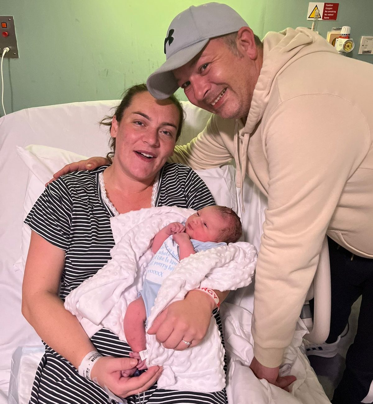 Two new deliveries for unsuspecting mum Stacey - Walsall Healthcare NHS ...