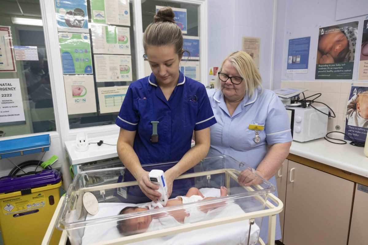 New painless testing for Walsall babies - Walsall Healthcare NHS Trust