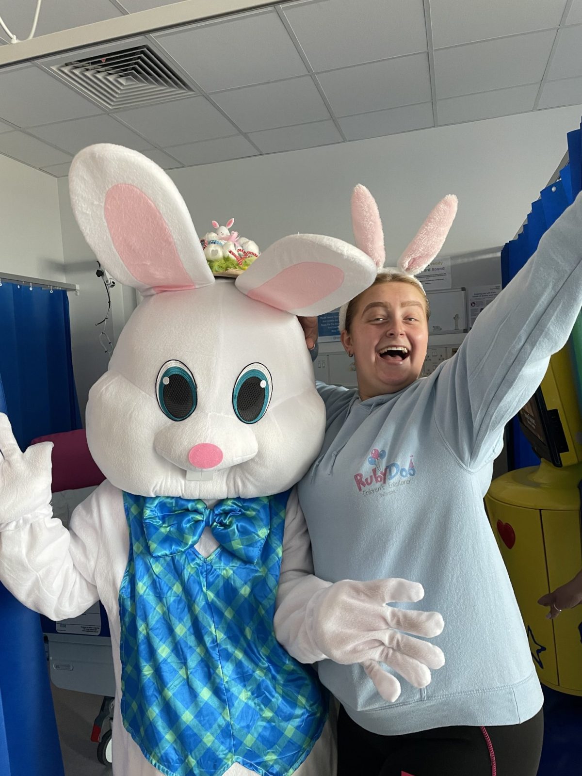 An egg-stra special Easter Sunday - Walsall Healthcare NHS Trust