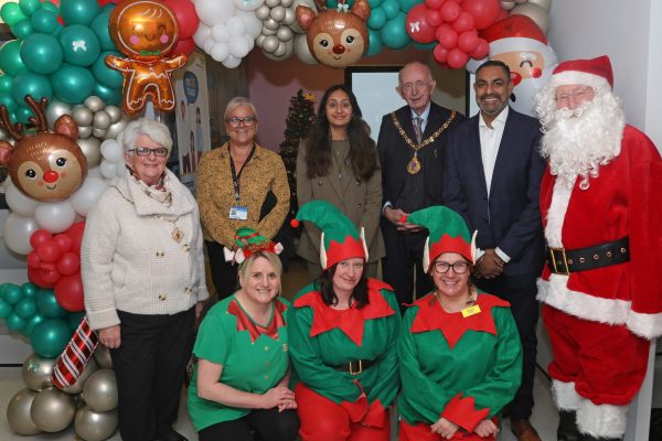 Visit from Santa and his reindeer - Walsall Healthcare NHS Trust